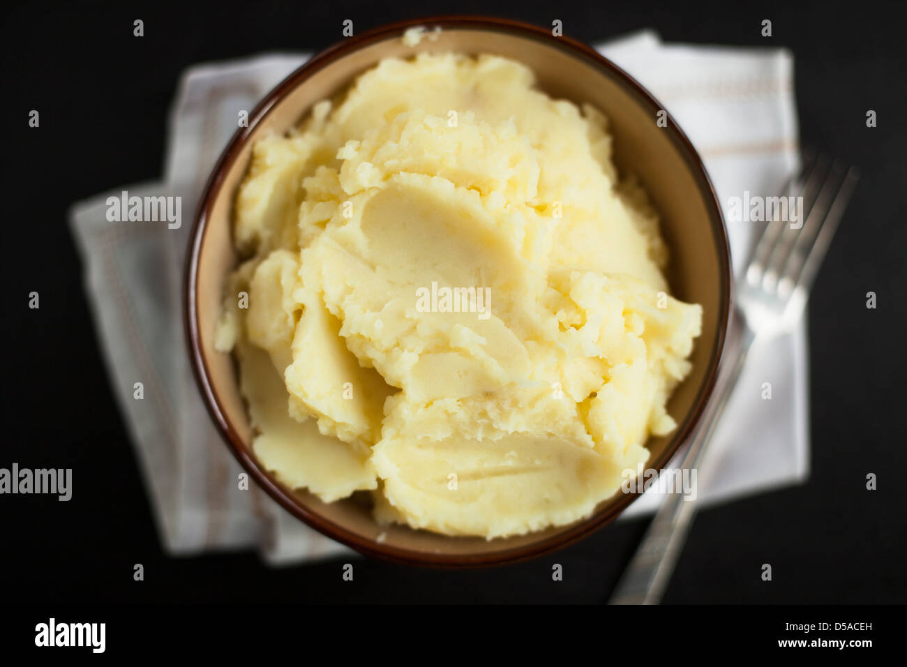 Mashed potatoes hi-res stock photography and images - Alamy