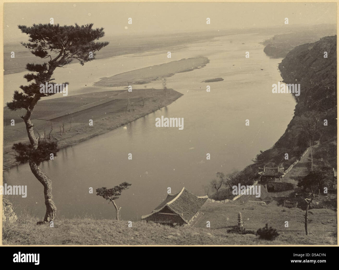 Changbaeksan (Mount Baekdu), located along the Yalu River on the border ...