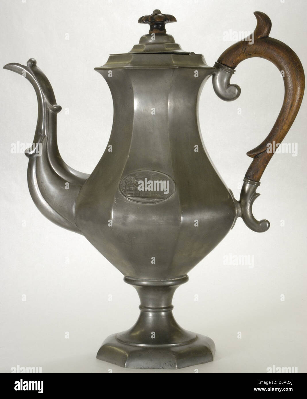 Teapots reflects hi-res stock photography and images - Alamy