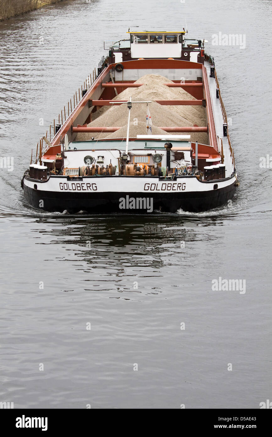 Sacrow paretzer channel hi-res stock photography and images - Alamy