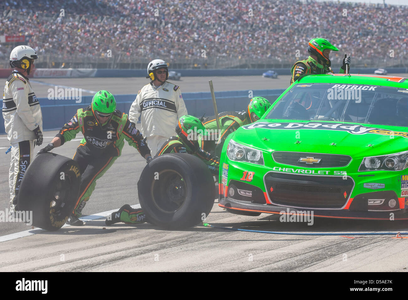 Danica patrick auto club speedway hi-res stock photography and images ...