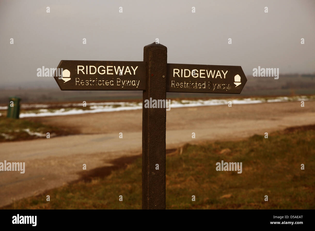 Sign for the Ridgeway long distance footpath and restricted byway in ...