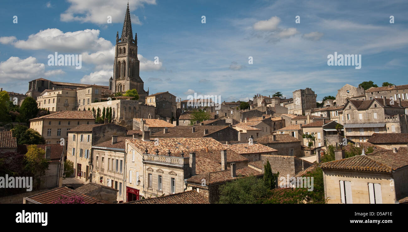 St Emilion village Stock Photo - Alamy