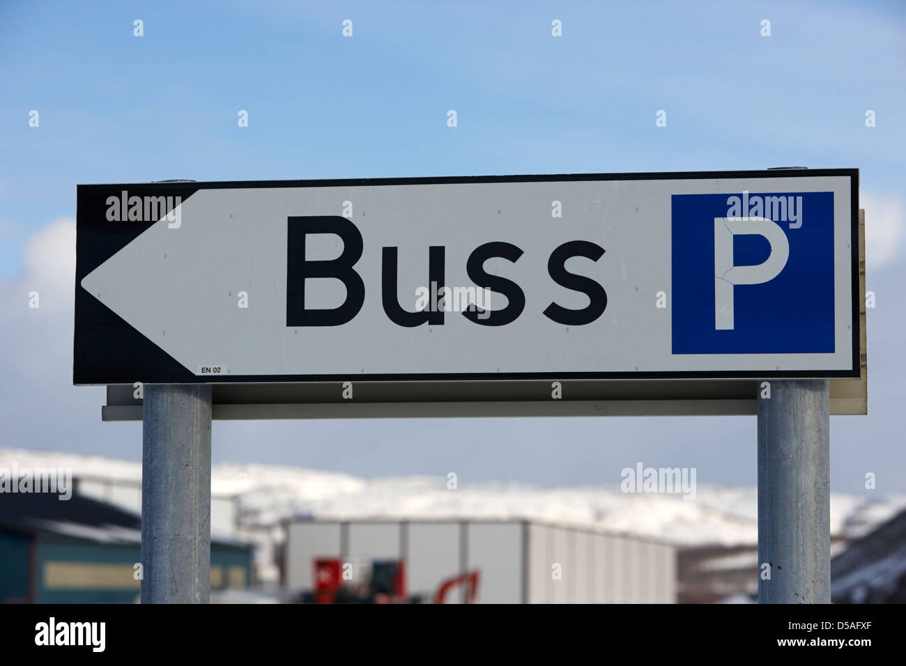 Coach parking sign hi-res stock photography and images - Alamy