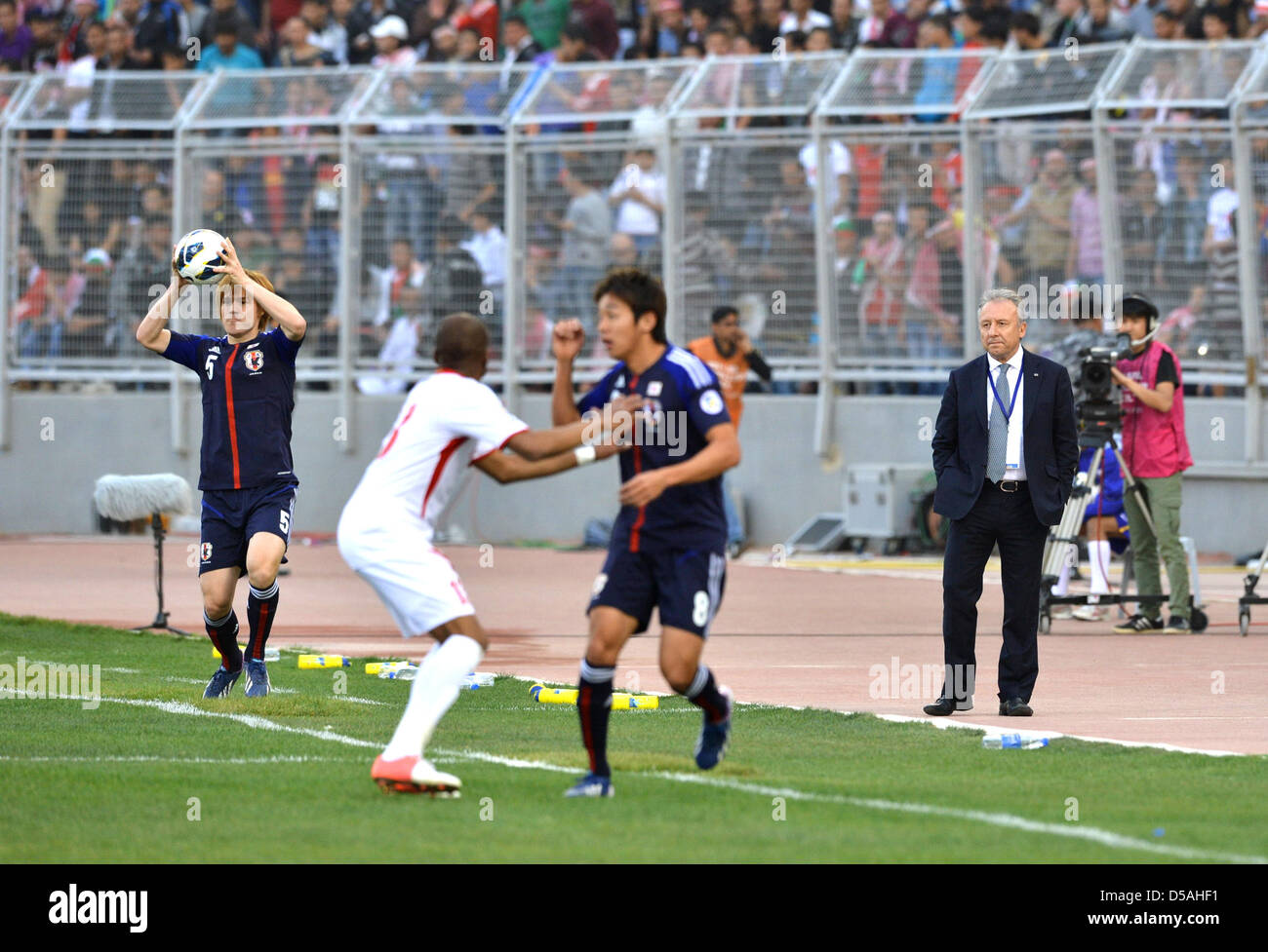 (L-R) Gotoku Sakai (JPN), Khalil Bani Ateyah (JOR), Hiroshi Kiyotake ...