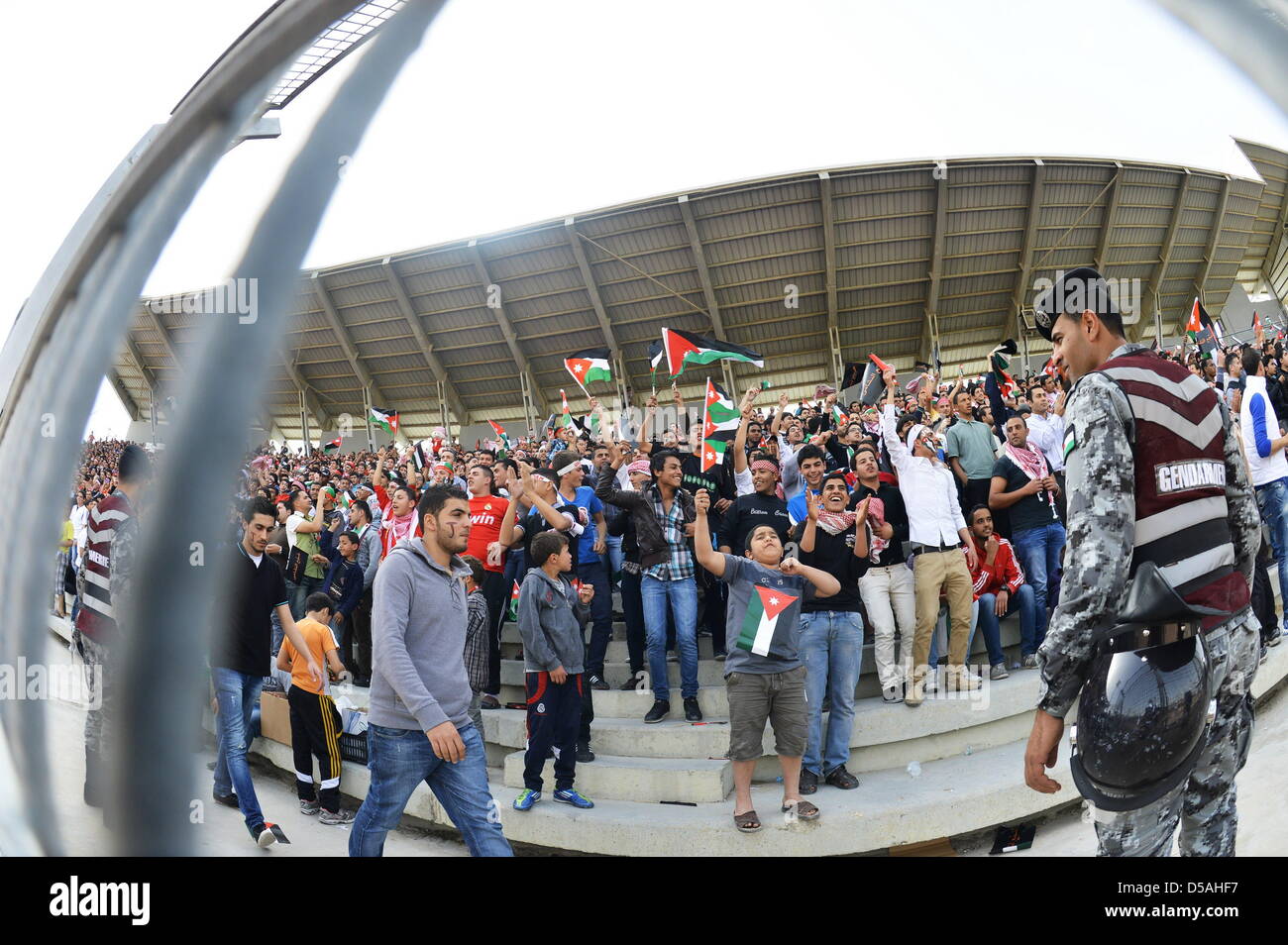 Soccer fans king hi-res stock photography and images - Alamy