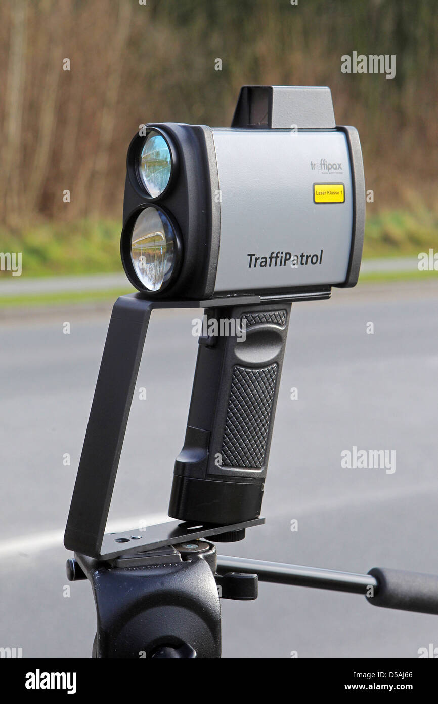 Traffic control device hi-res stock photography and images - Alamy