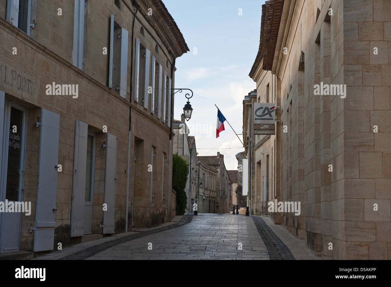 St Emilion street Stock Photo - Alamy