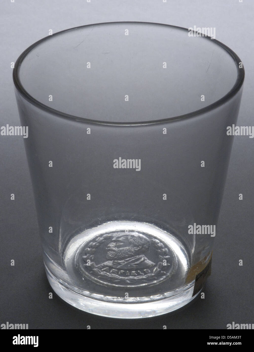 Garfield Portrait Drinking Glass Stock Photo - Alamy