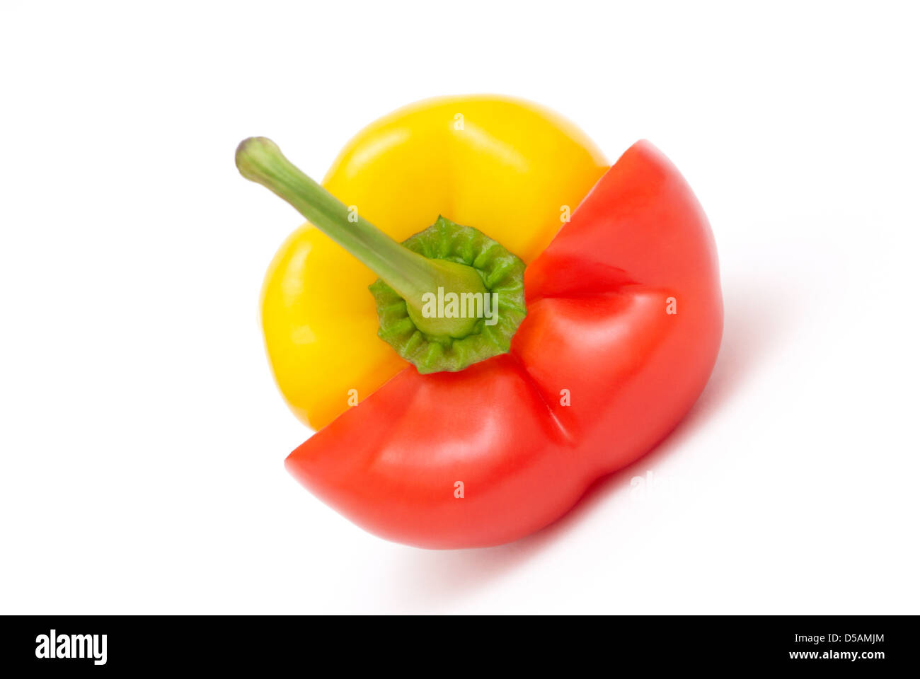 Half yellow pepper hi-res stock photography and images - Alamy