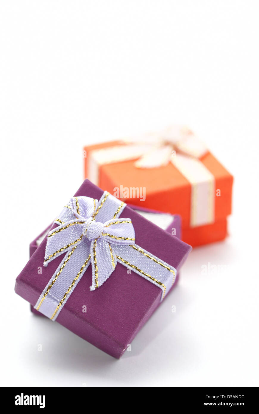 Gift tag isolated ribbon hi-res stock photography and images - Alamy