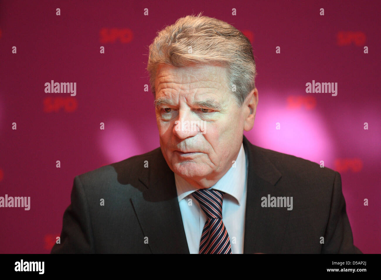 Gauck 2012 hi-res stock photography and images - Alamy
