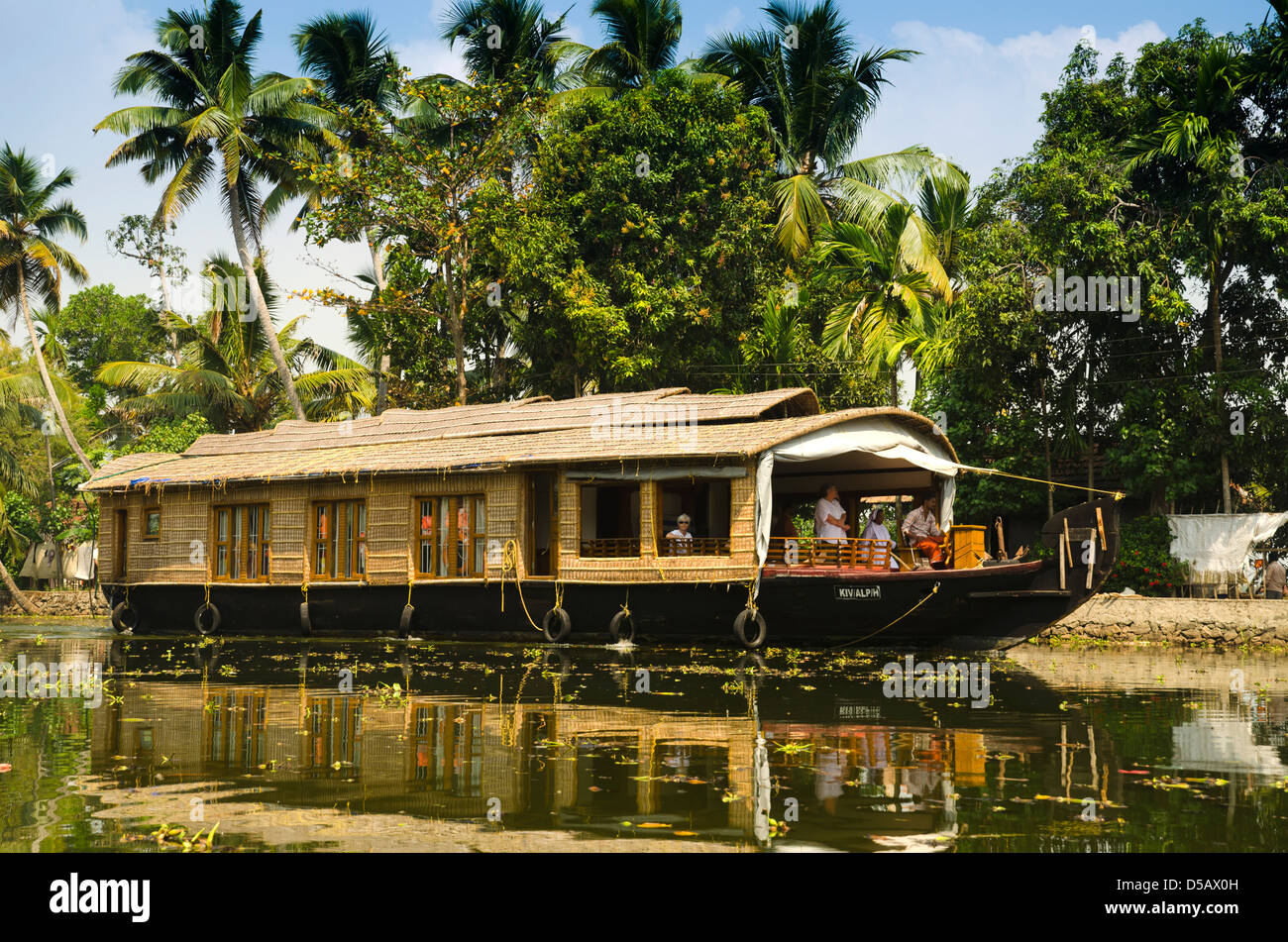 Indian backwaters hi-res stock photography and images - Alamy