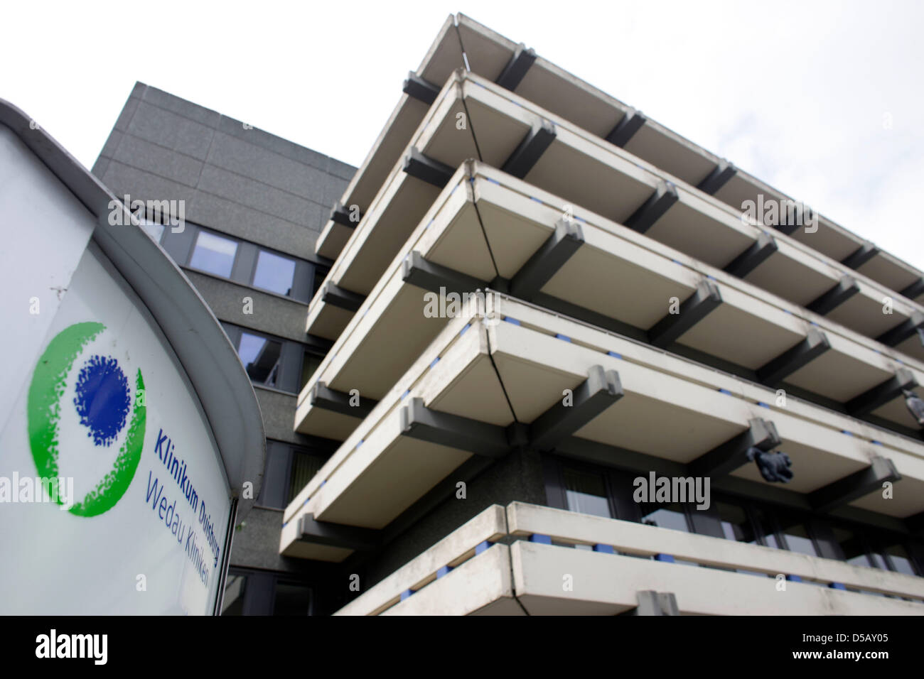 The Duisburg Klinikum (hospital), where many of the victims of the Love ...