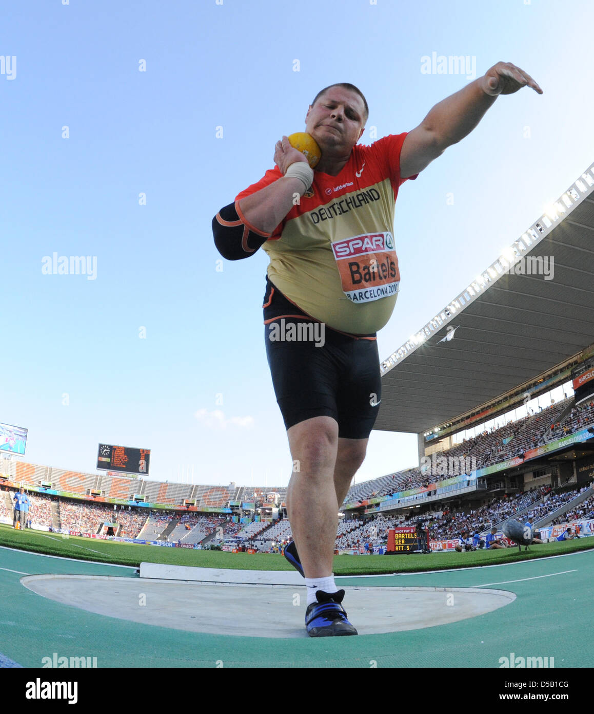 The German athlete Ralf Bartels wins the shot put bronze medal with his ...