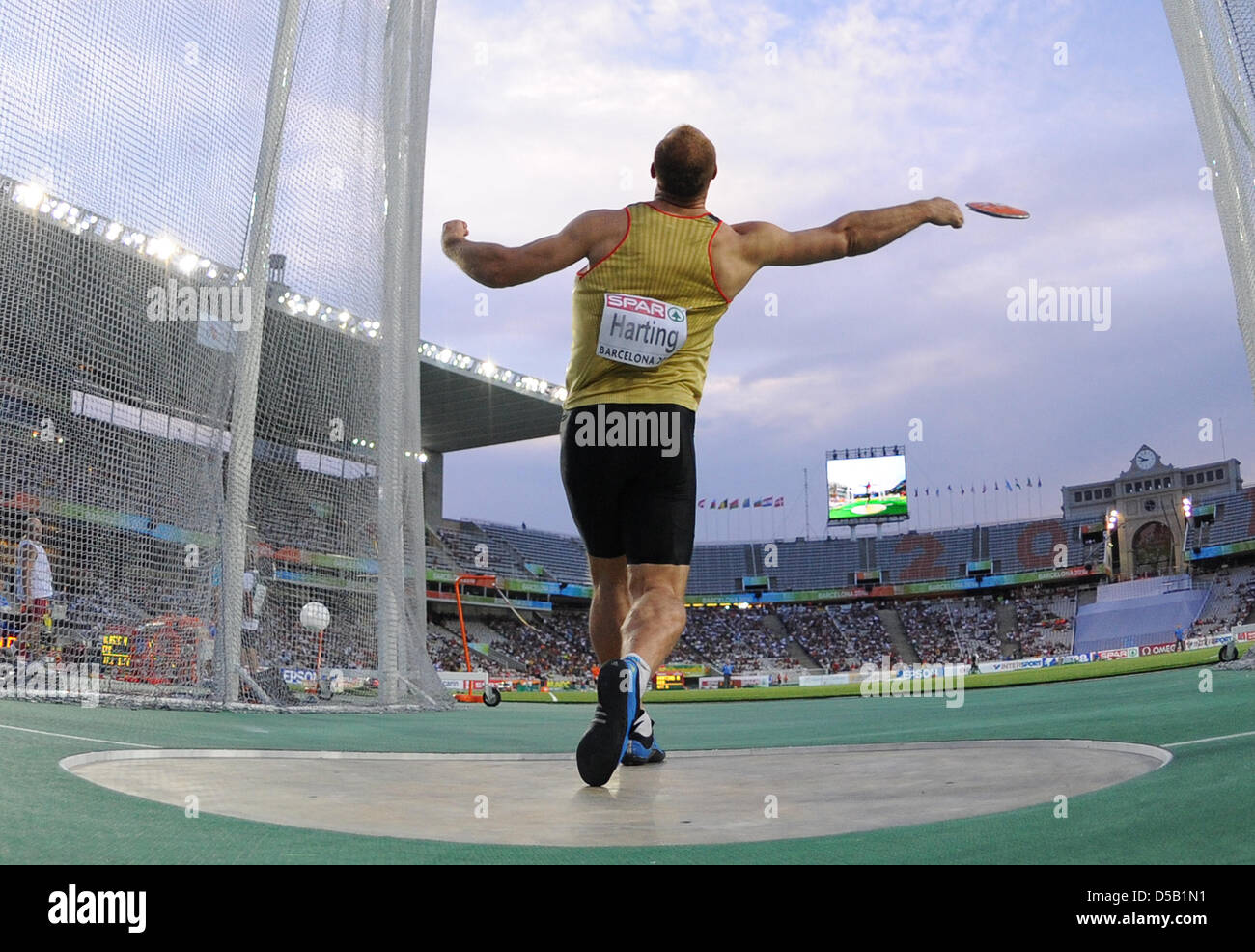 Discus thrower not statue hi-res stock photography and images - Alamy