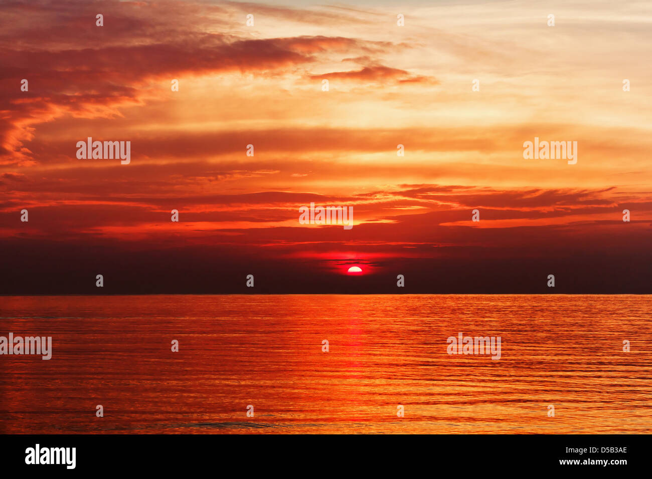 Beautiful sunset at the sea Stock Photo - Alamy