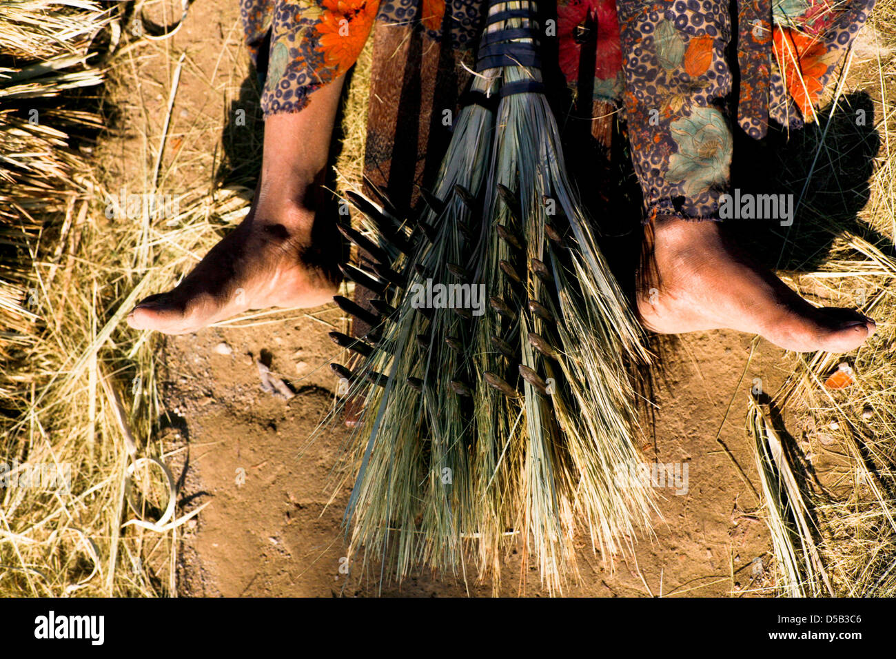 Srinagar, Indian Administered Kashmir, 28th March 2013. A slum dweller ...