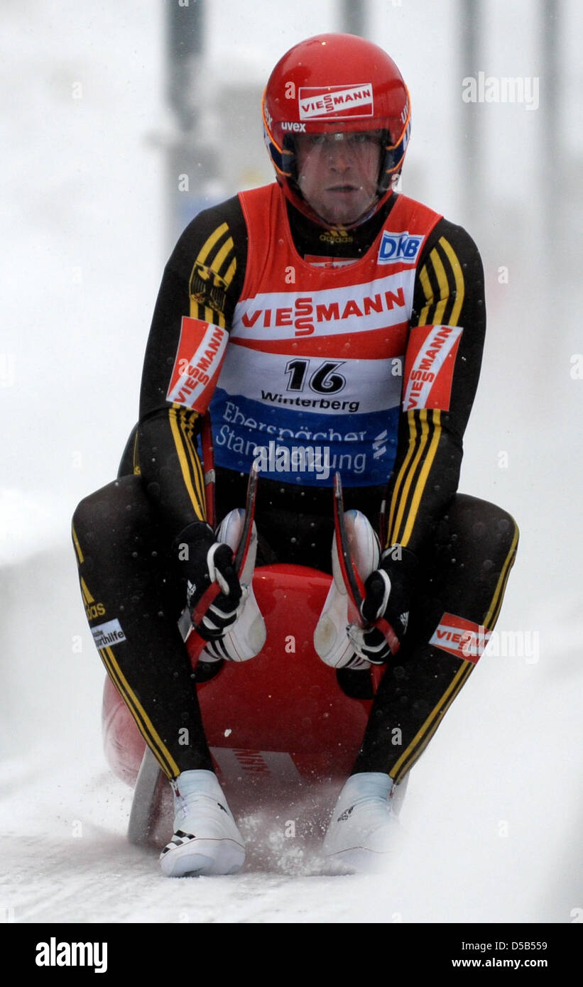 Germans Patric Leitner and Alexander Resch finish the second run of the ...