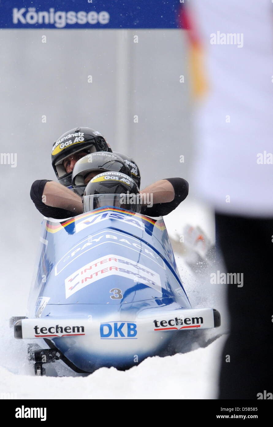 Andre Lange, Rene Hoppe, Kevin Kuske und Martin Putze vom Team ...