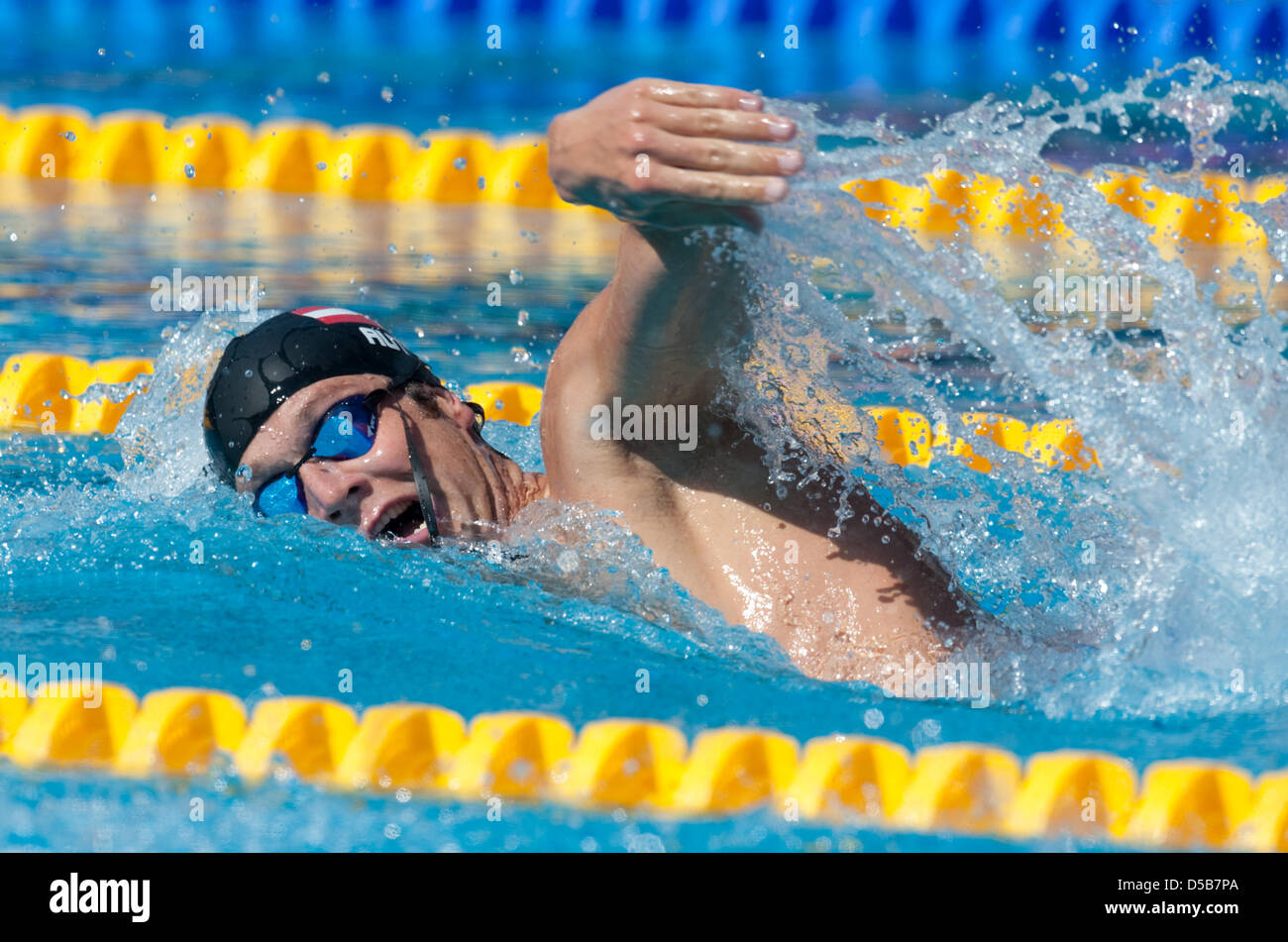 200m race hi-res stock photography and images - Alamy