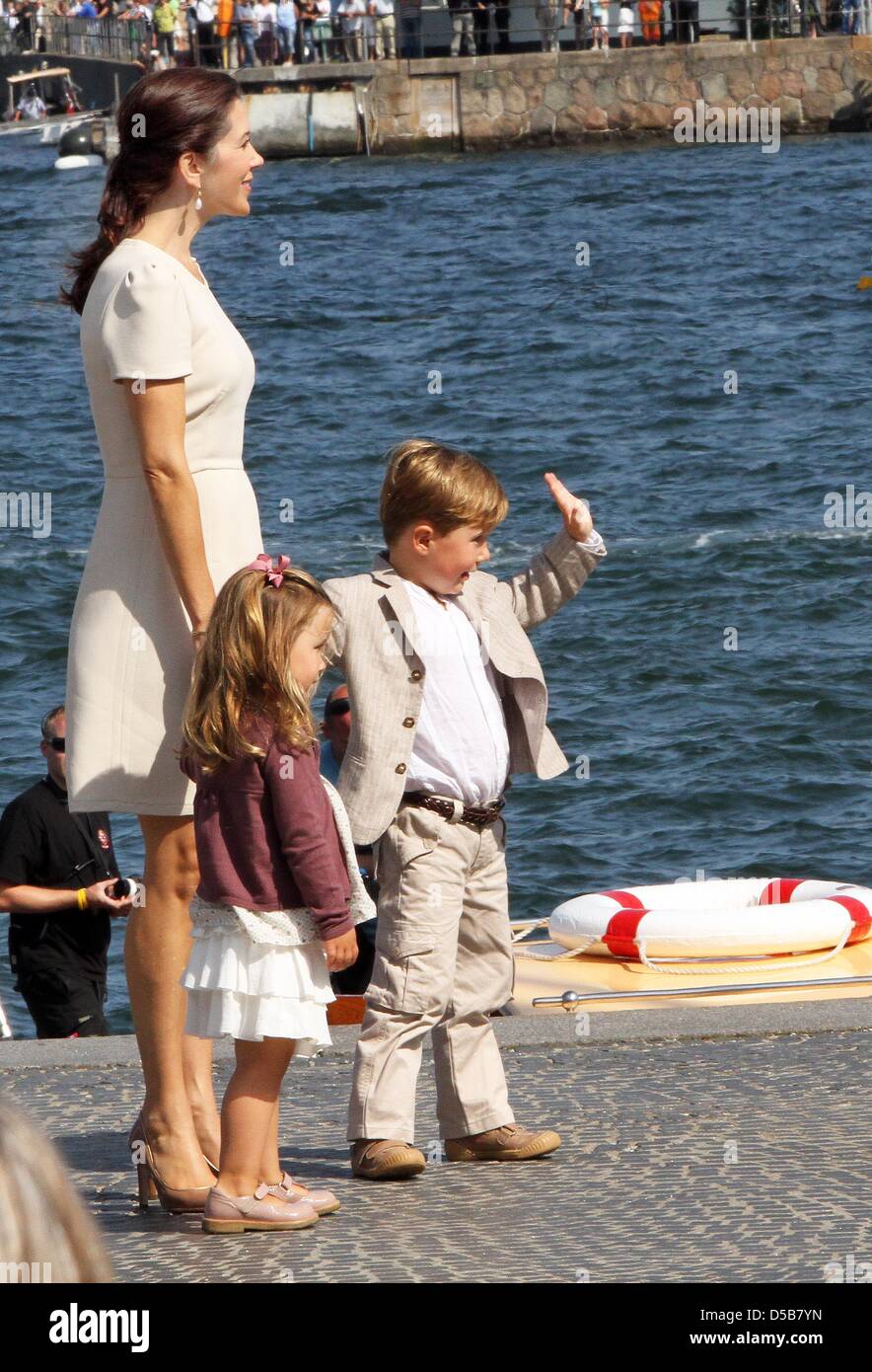 Danish Princess Mary and her children Princess Isabella and Prince ...