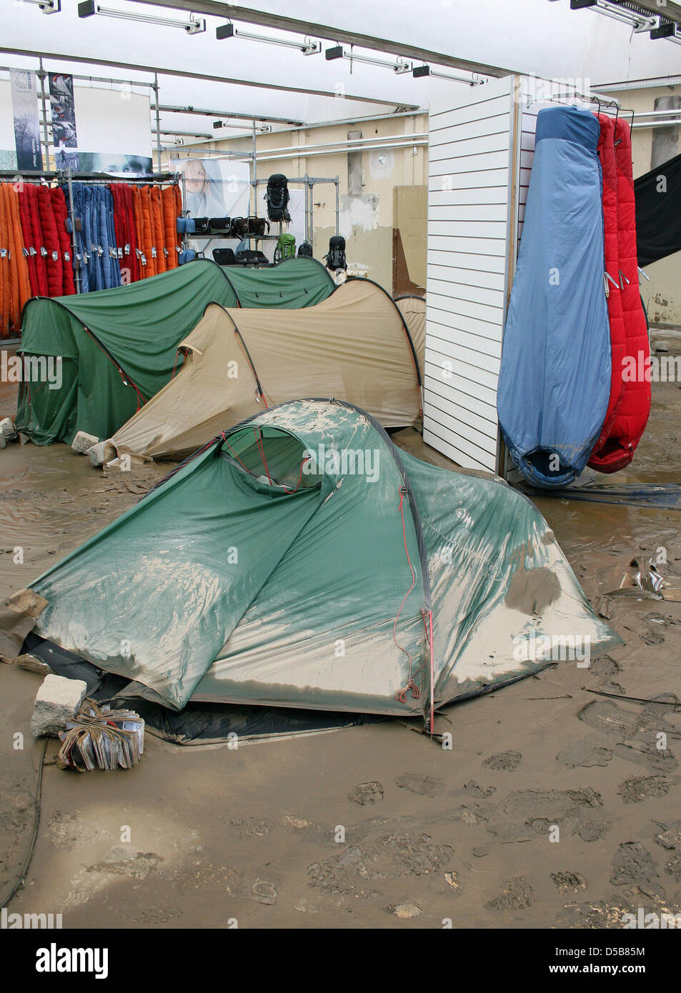 Other tents hi-res stock photography and images - Alamy