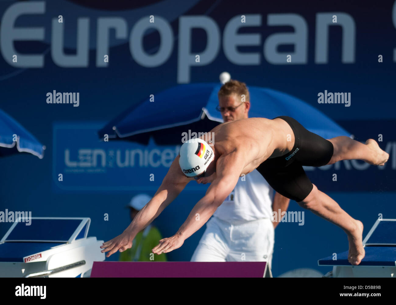 Germann swimmer Paul Biedermann leaps into the pool in the men's 200 ...