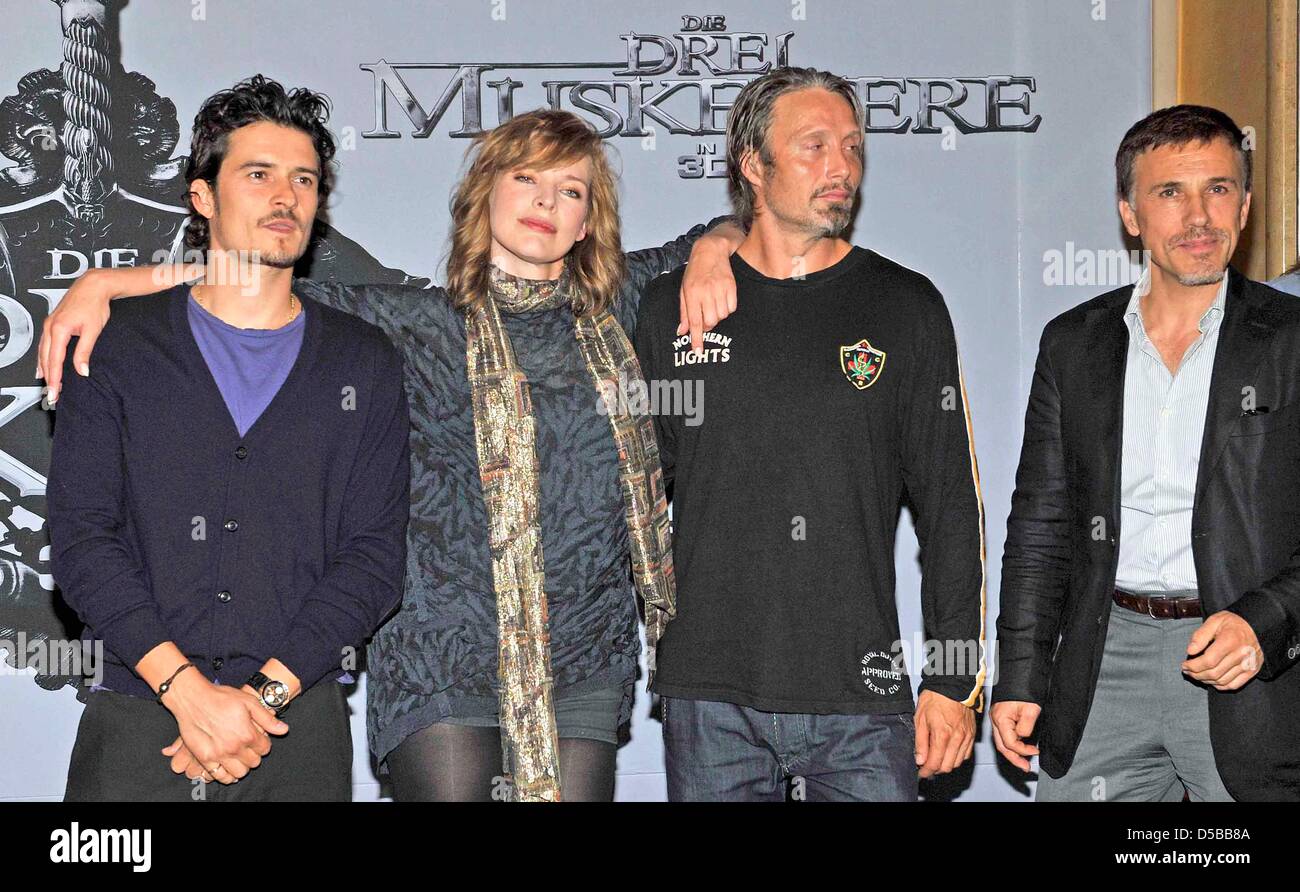 Orlando bloom milla jovovich mads hi-res stock photography and images ...