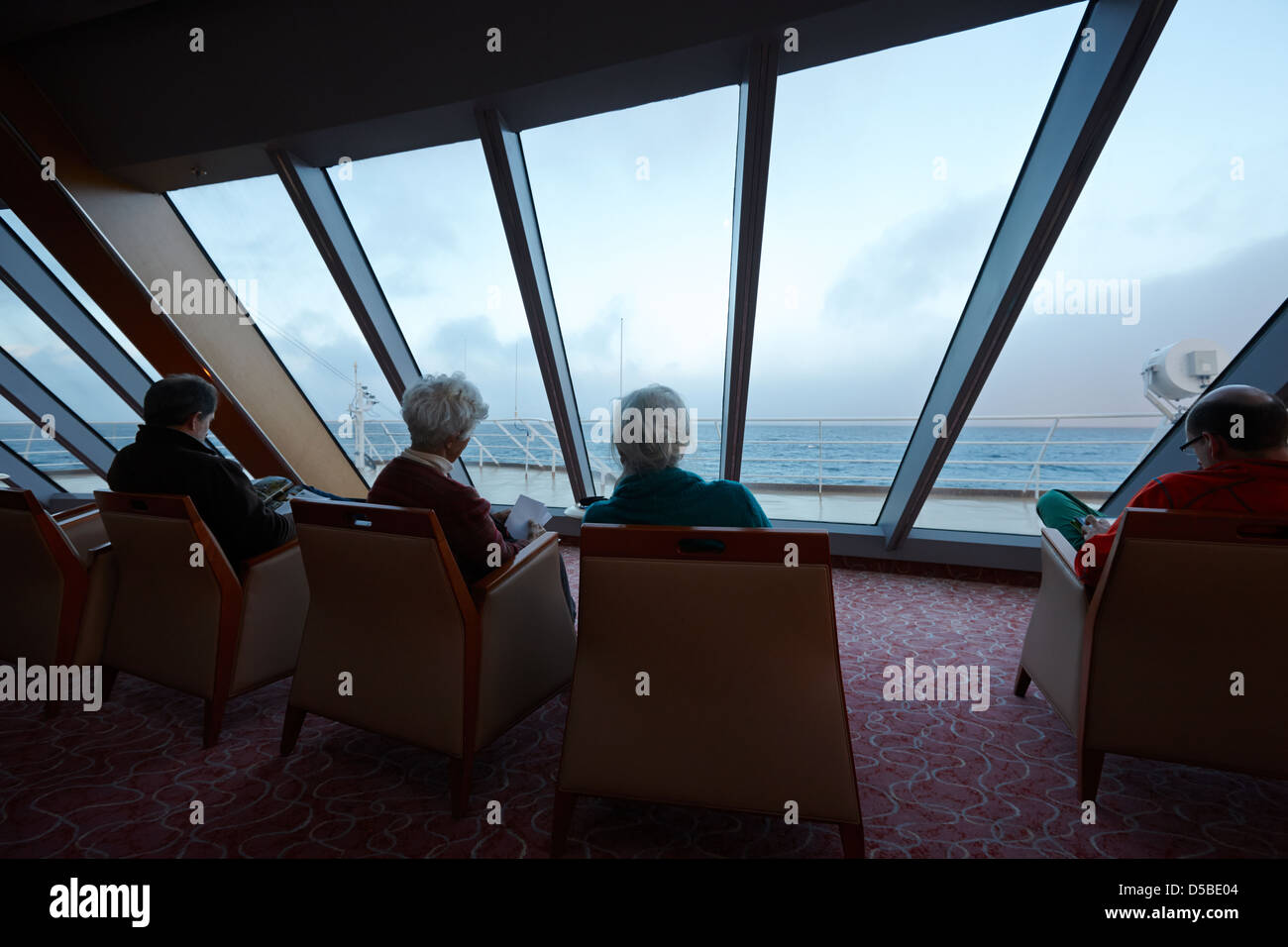 Viewing decks hi-res stock photography and images - Alamy