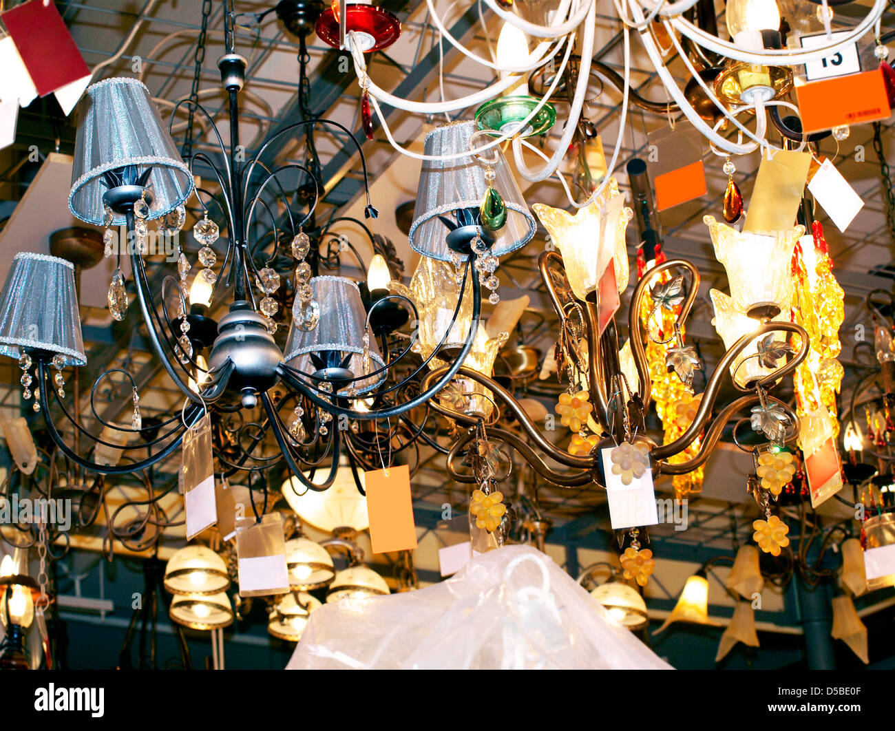 Group of lamps retail display hi-res stock photography and images - Alamy
