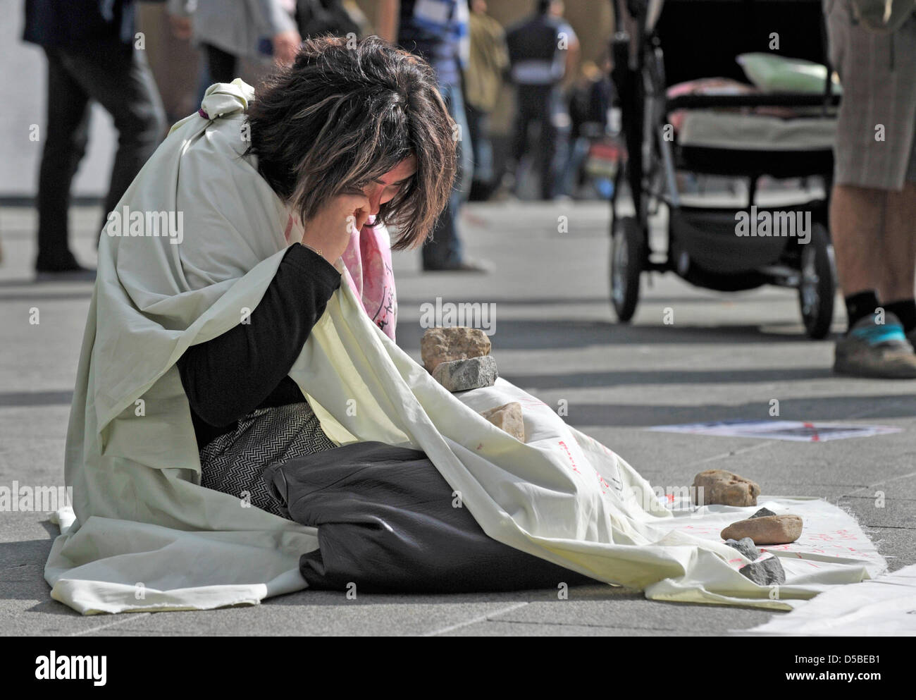 Stoning death hi-res stock photography and images - Alamy