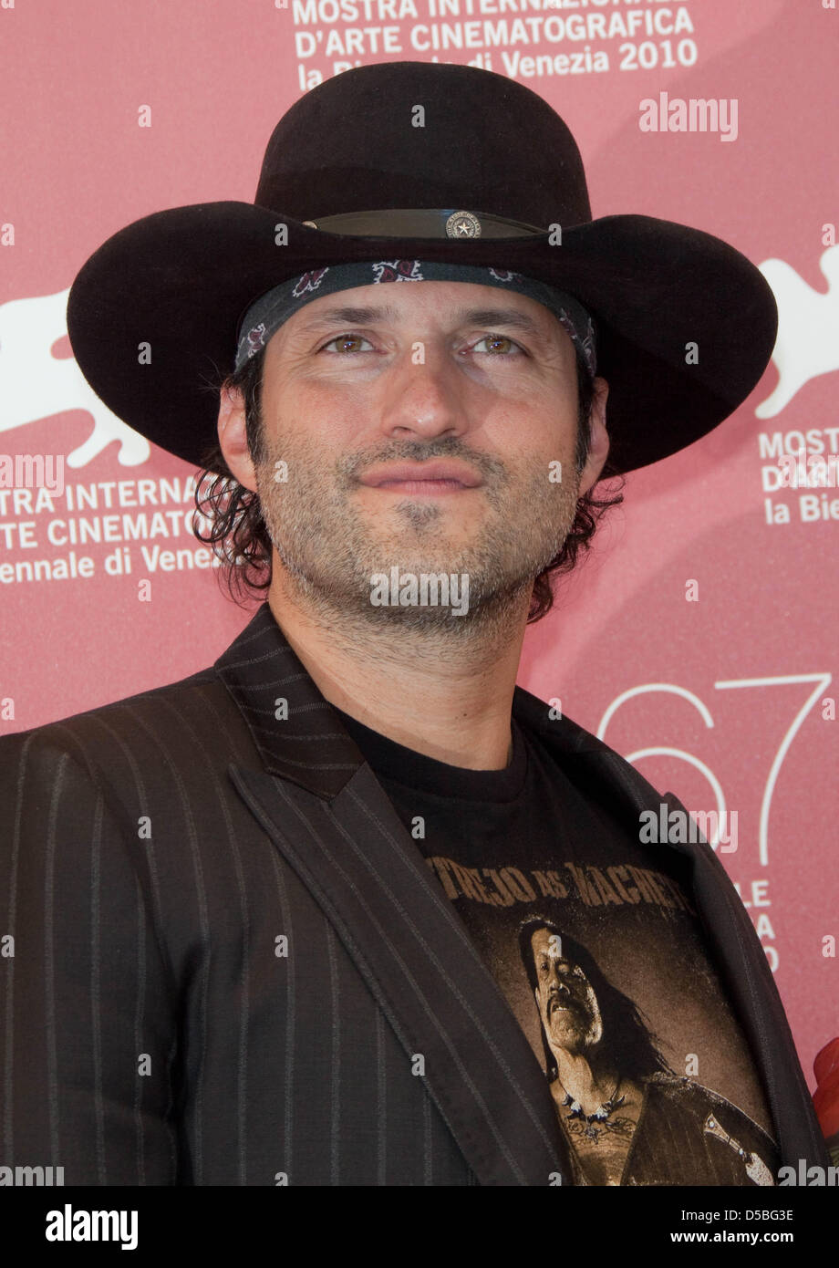 Director Robert Rodriguez attends the photocall of 'Machete' during the ...