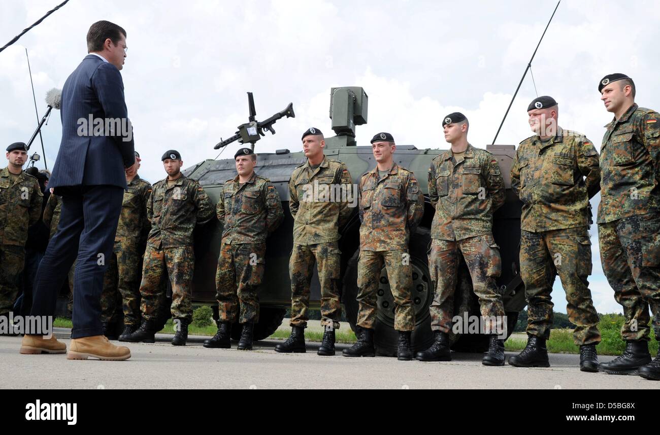 Reconnaissance battalion hi-res stock photography and images - Alamy