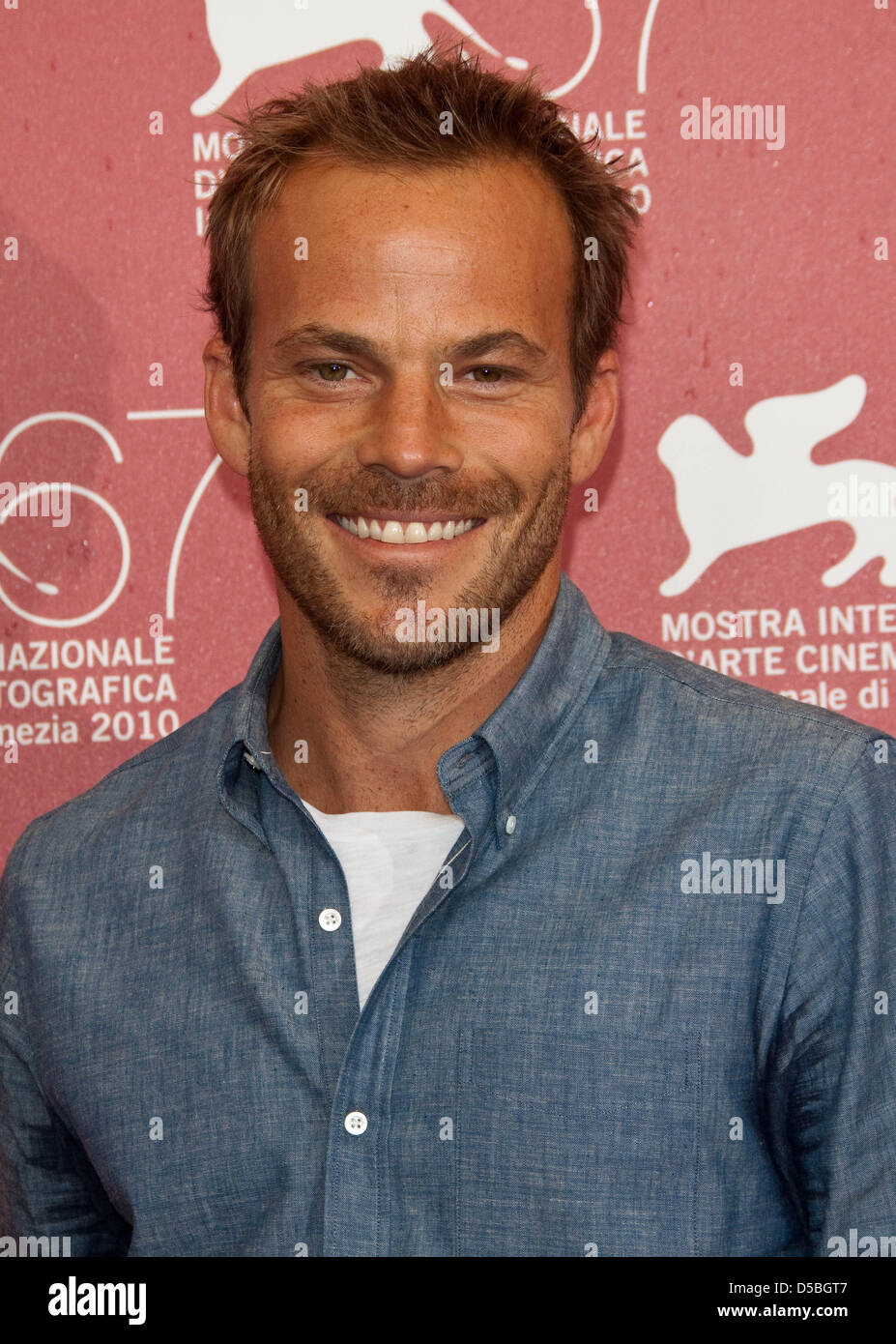 Actor Stephen Dorff attends the photocall of "Somewhere" during the ...