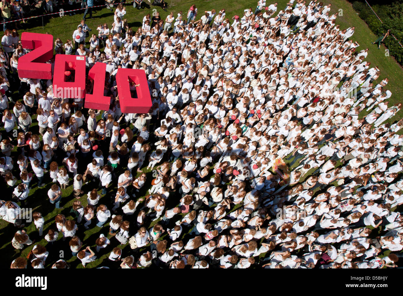 Some 4000 red-hair people from various countries celebrate the 5th Red ...