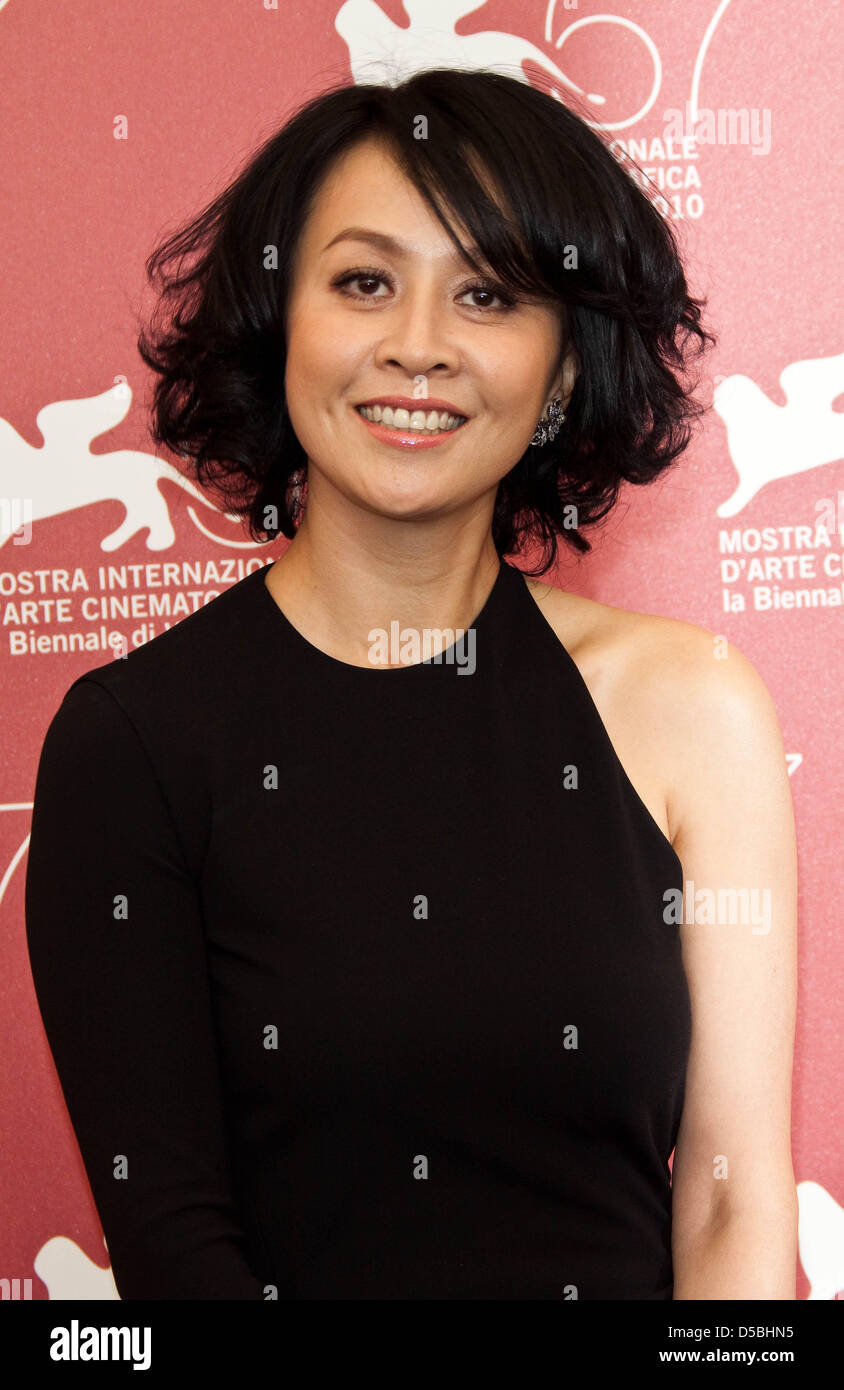 Actress Carina Lau attends the photocall of "Detective Dee And The ...