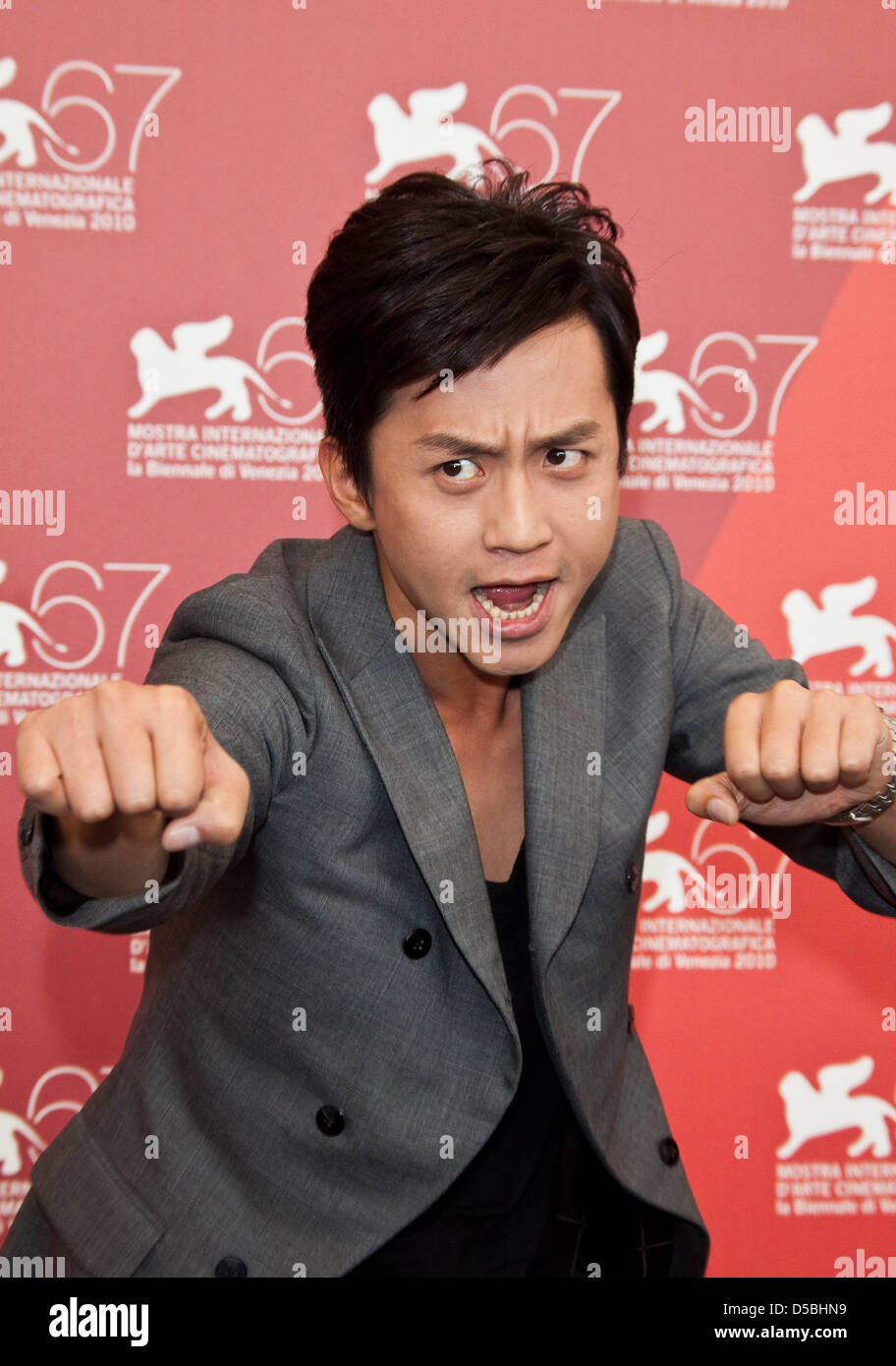 Actor Deng Chao attends the photocall of "Detective Dee And The Mystery ...
