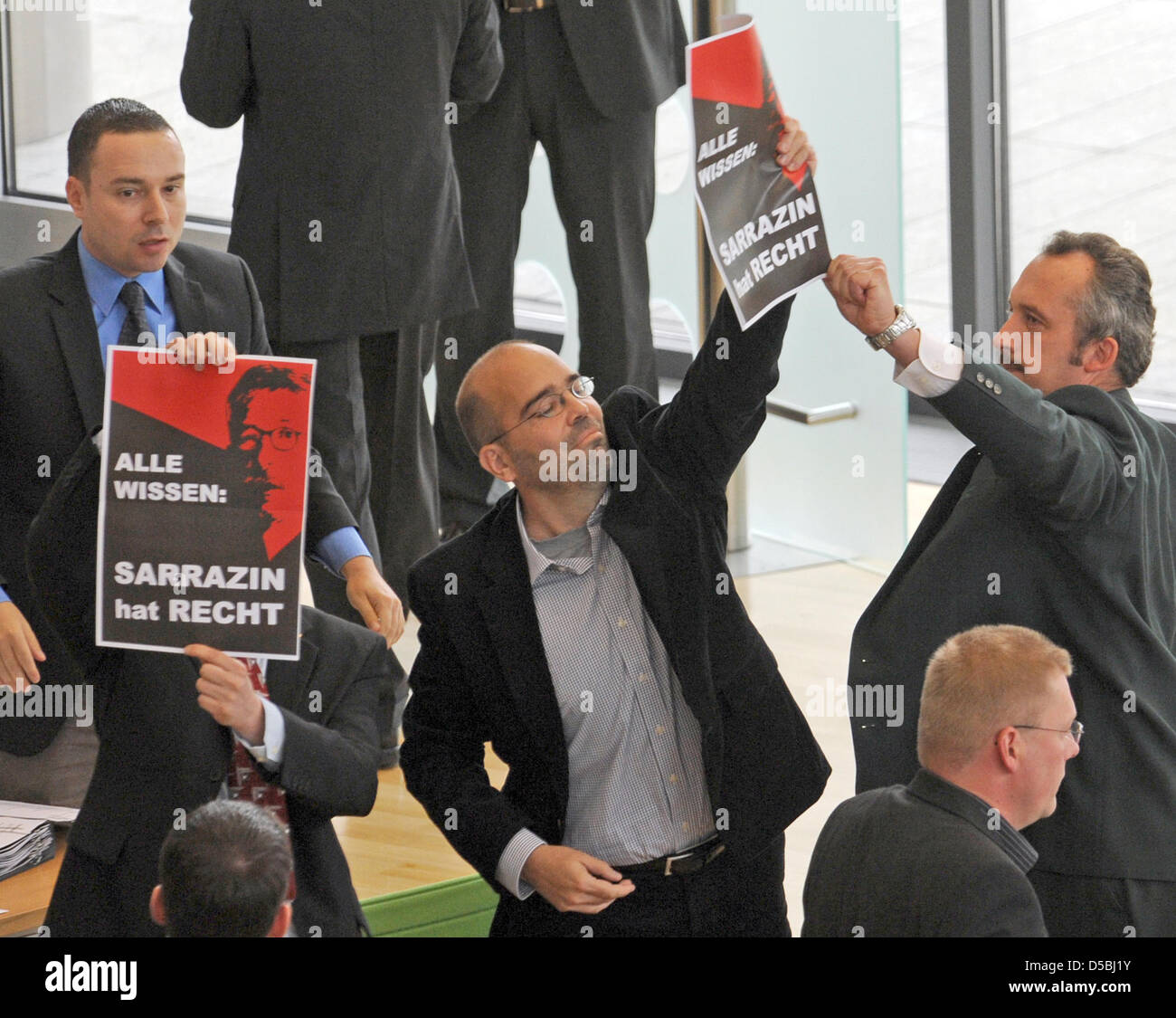 Members of the State Parliament parliamentary group of the German right ...