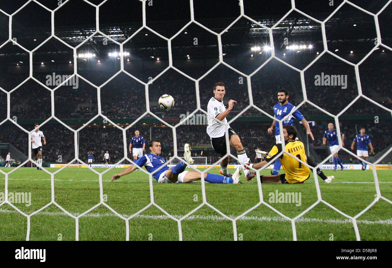 Goalkeeper kamran agayev hi-res stock photography and images - Alamy
