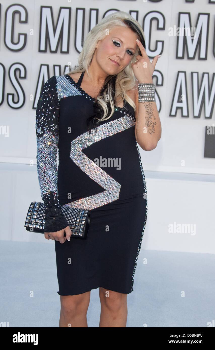 Natalie Horler, lead vocalist of 'Cascada', attends the 2010 MTV Video ...