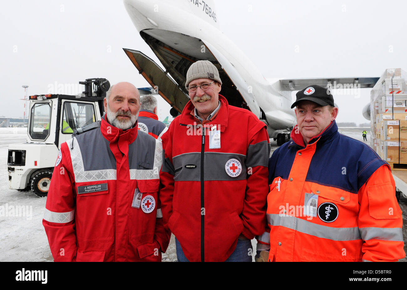 Technician Johann Keppler, doctor Thomas Moch and team leader Holger ...