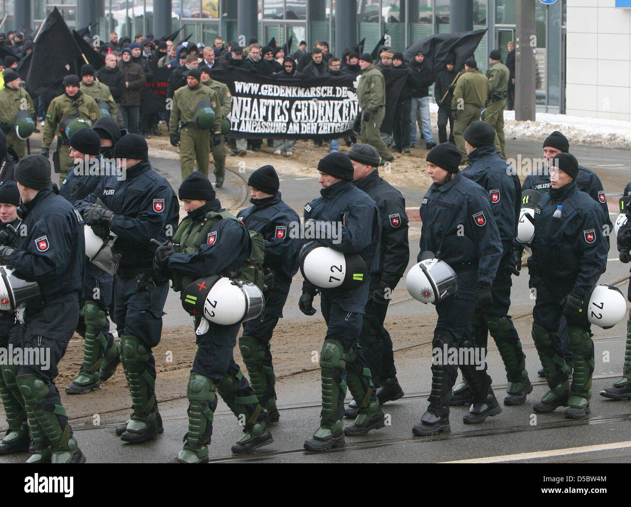 Around 1000 rightist extremits marched along side strong police ...