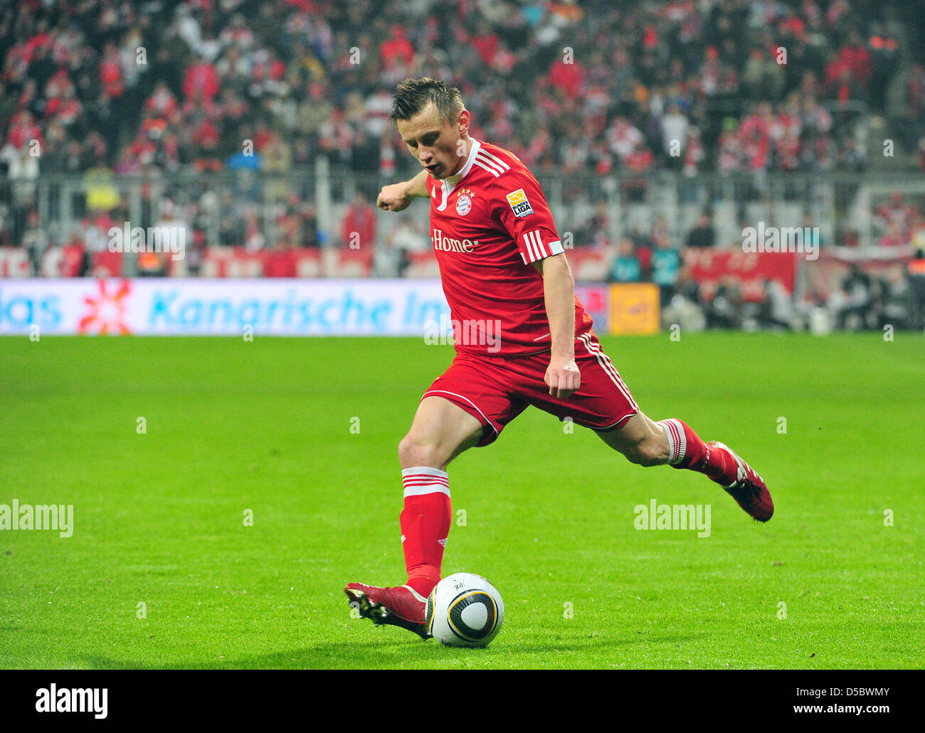 Munich's Ivica Olic in action during the German Bundesliga match Bayern ...