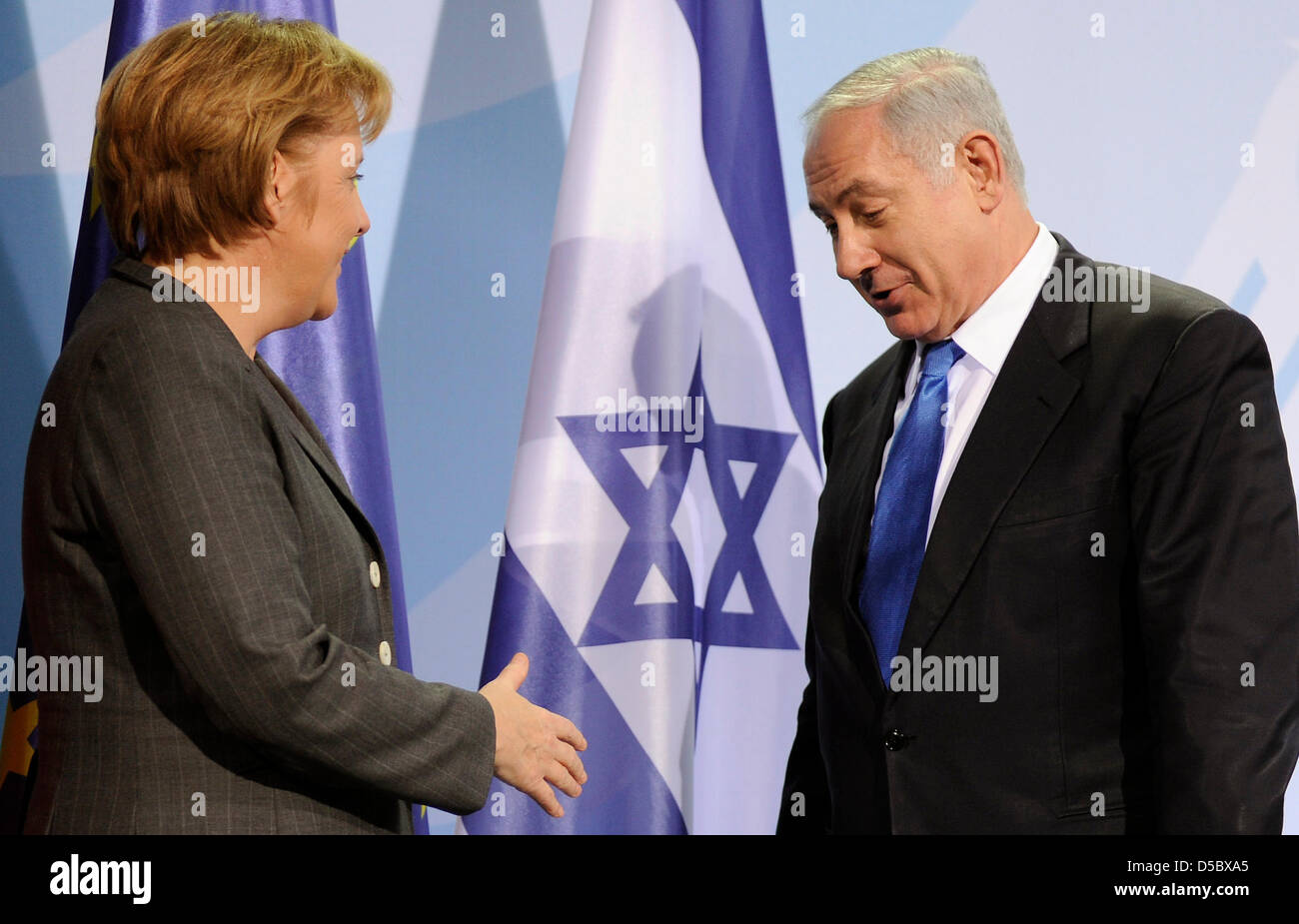 German Chancellor Angela Merkel welcomes Israeli Prime Minister ...