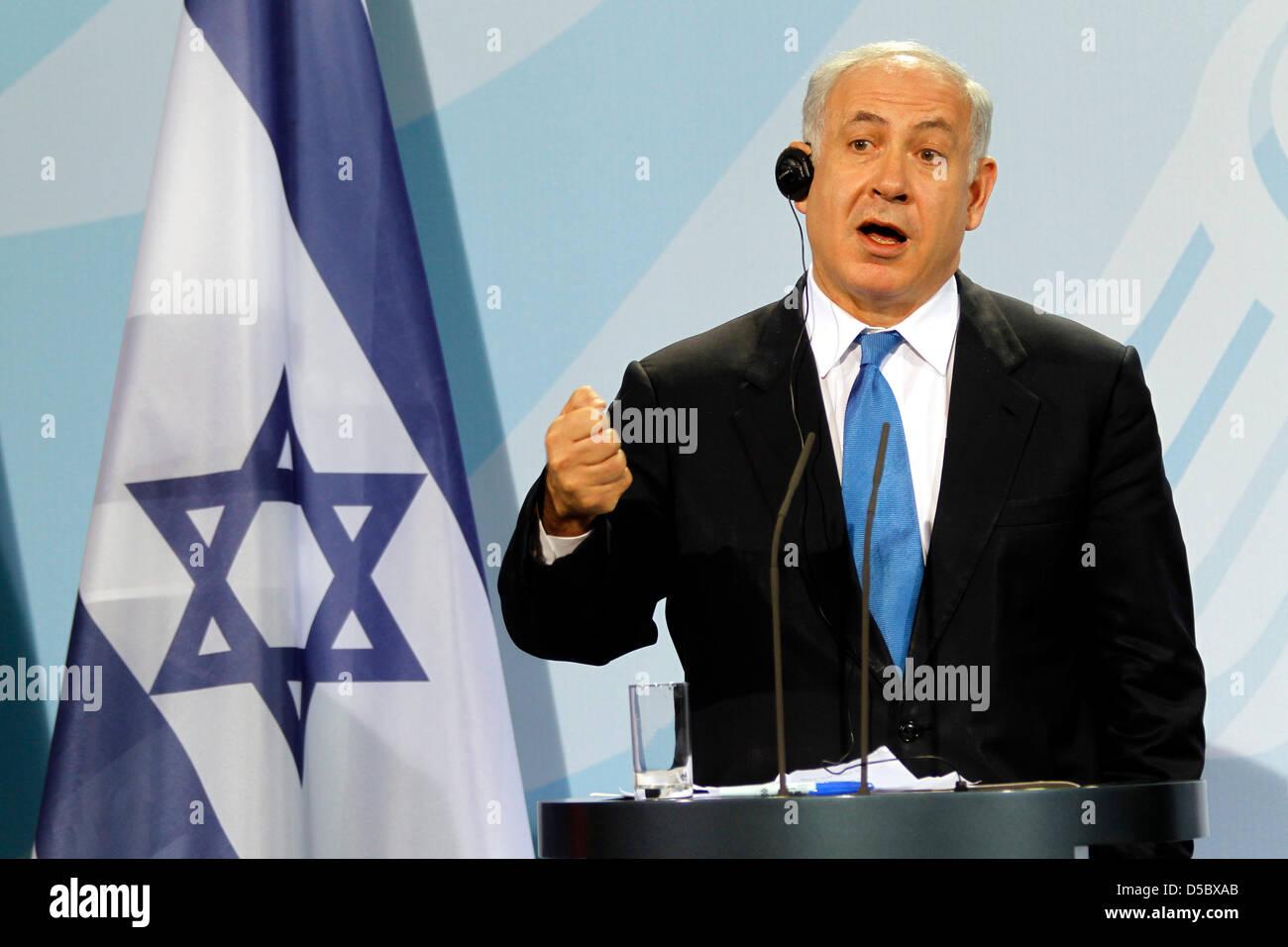 Israeli cabinet hi-res stock photography and images - Alamy