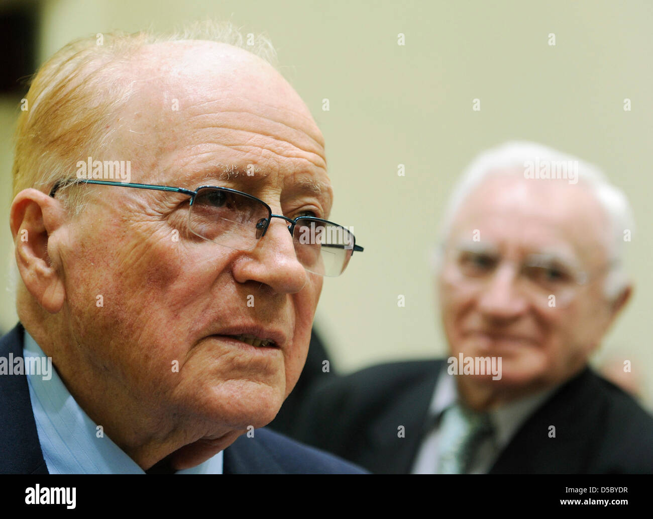 Philip bialowitz hi-res stock photography and images - Alamy