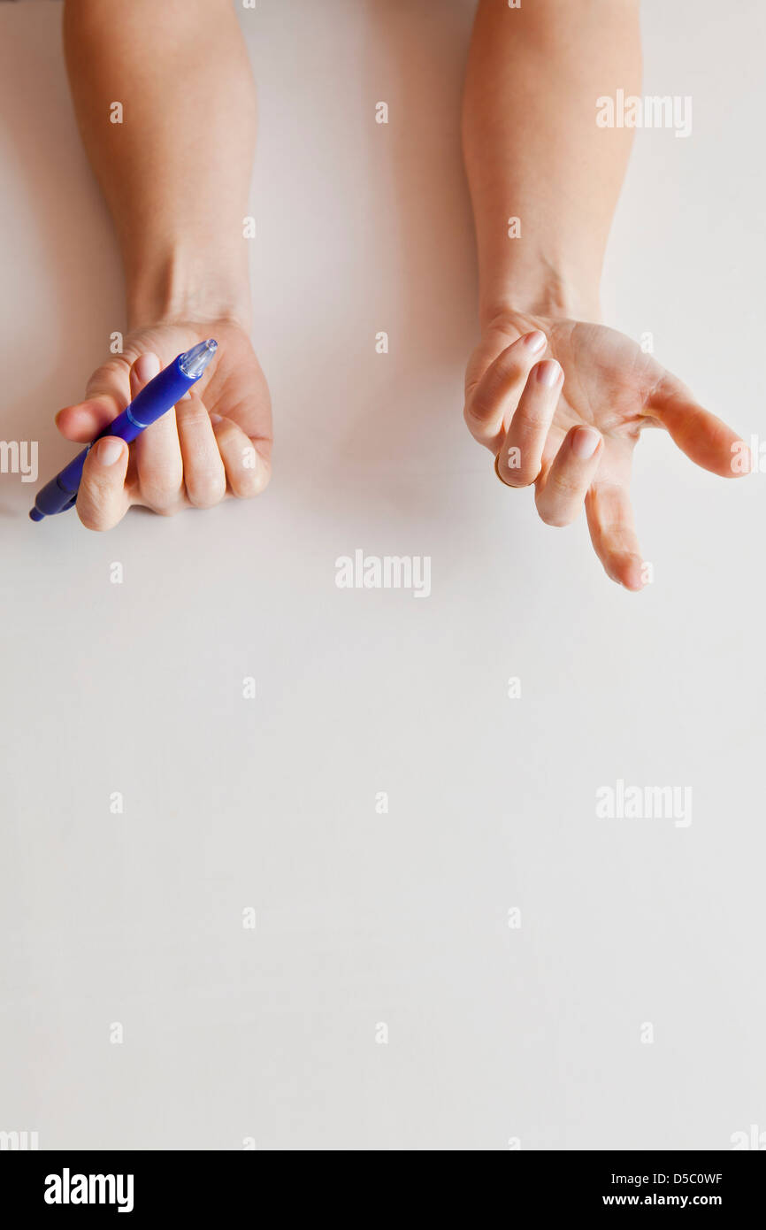 Gesticulate with the hands hi-res stock photography and images - Alamy