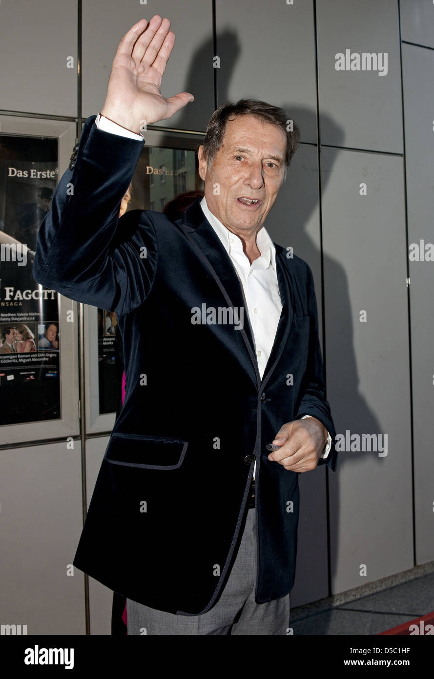 Udo Juergens at a photocall for the ZDF movie 'Der Mann mit dem Fagott ...
