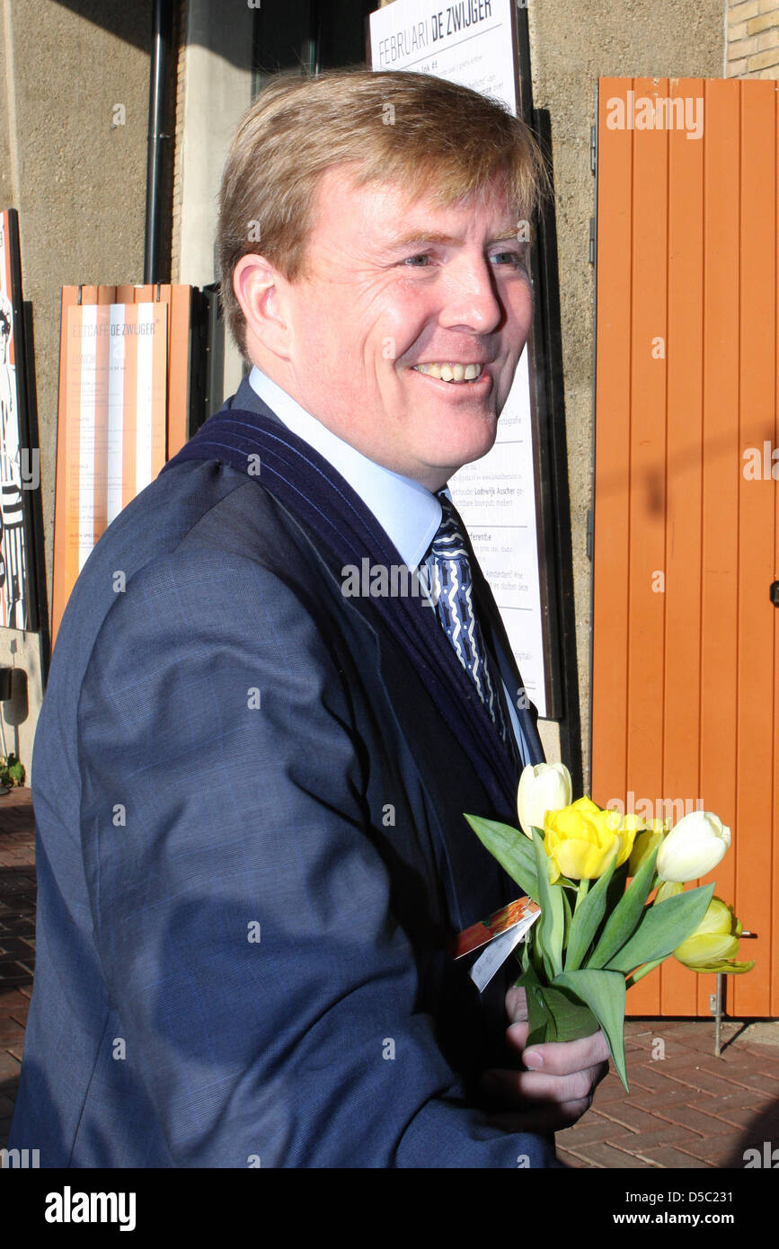 Dutch Crown Prince Willem-Alexander, who wears an arm sling because he ...